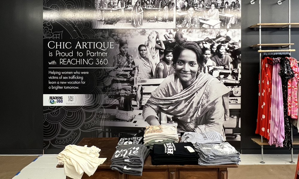 Sign-Ovation Graphics